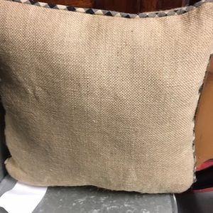 Accents | Rustic Farmhouse Burlap Pillow Pig Cow Rooster | Poshmark